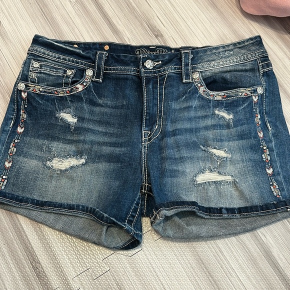 Miss Me | Shorts | Miss Me Curvy Midrise Jean Shorts Like New | Poshmark